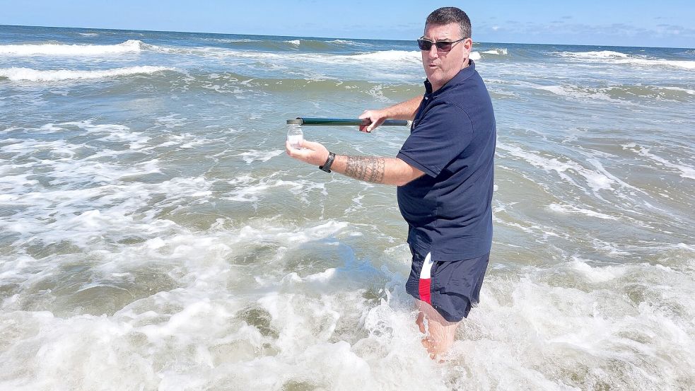 Wassercheck am Borkumer Strand: Warum der Landkreis Leer gern mal einen ...